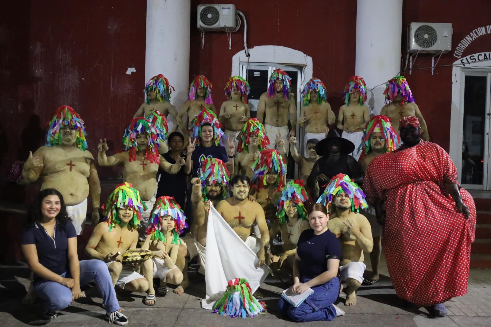 La Casa del Hilandero se viste de tradición con el concurso de la Danza ...